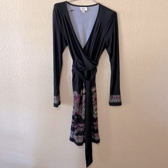 ECI | Dresses | Eci Navy Blue Stretch Knit Wrap Dress Long Sleeved Sz 6 ...
